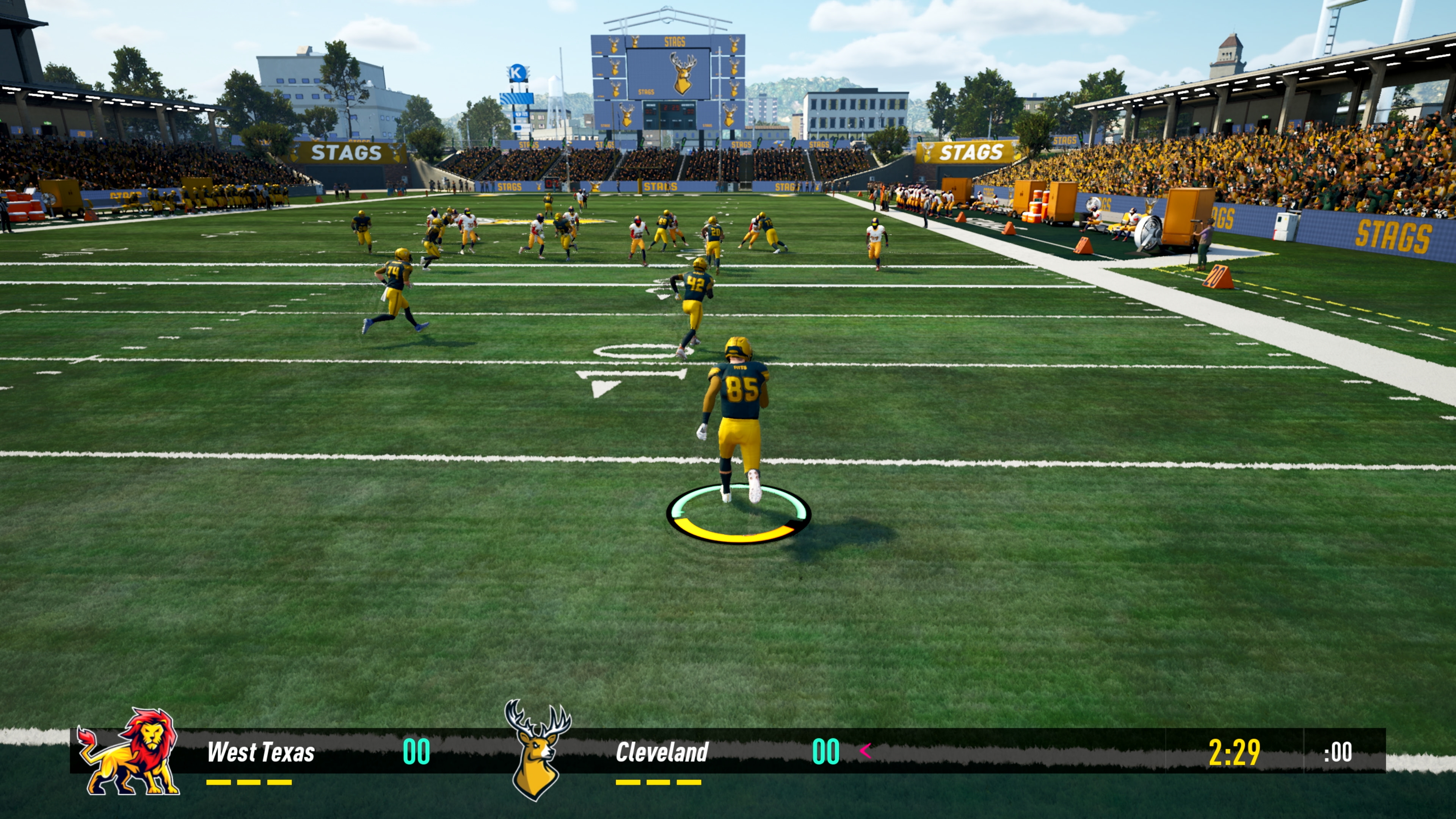 Maximum Football: Legend Pass PS4 — buy online and track price history ...